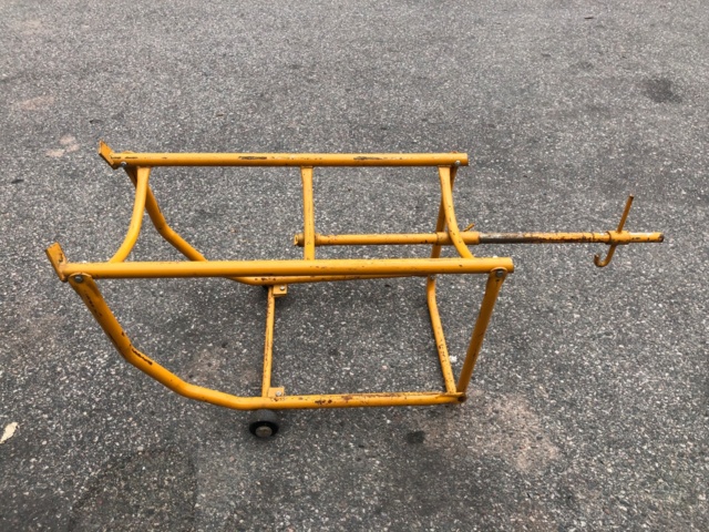 Barrel cradle - PS Auction - We value the future - Largest in net auctions