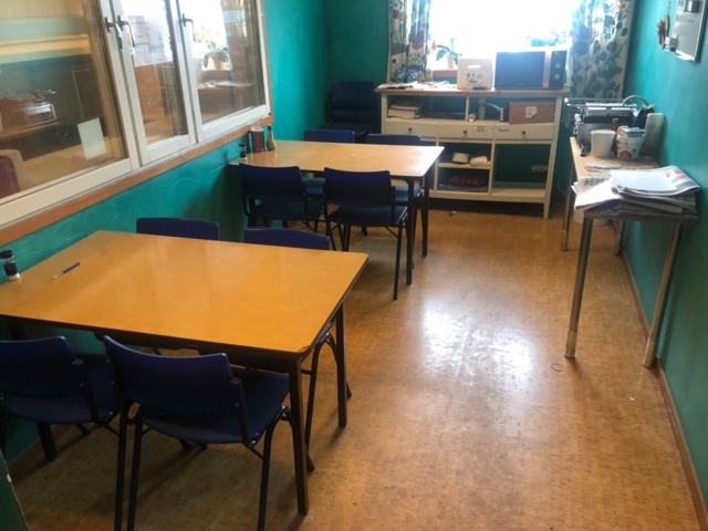 Allt i rummet - Lunchrum - Auktioner online - Nätauktioner ...