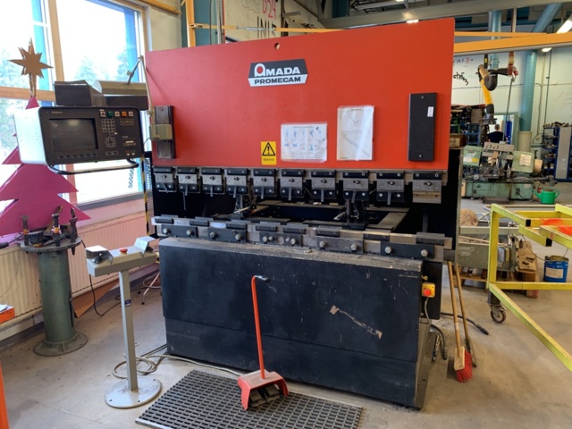 Edge press Amada Promecam ITPS 50-20 -1989 - PS Auction - We value the ...