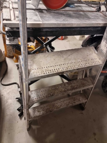 Zarge's 3 rung ladder - PS Auction - We value the future - Largest in ...