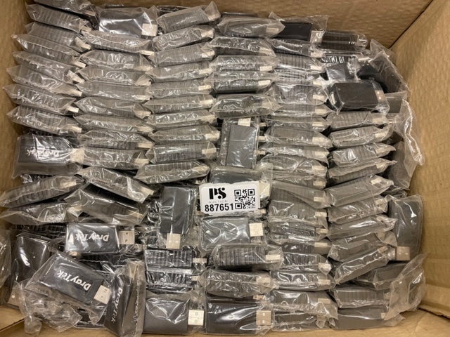 About 400 Draytek USB capacitor modules - PS Auction - We value the ...