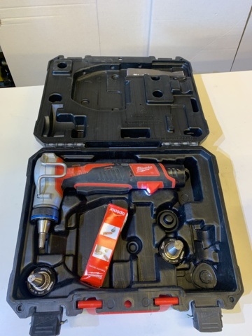 Pipe expander Milwaukee - PS Auction - We value the future - Largest in ...