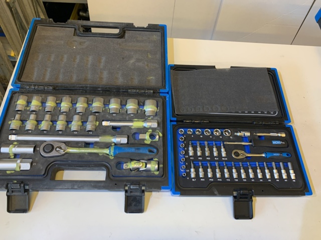 Nyckelsatser Novopro, 2 stycken - Auktioner online - Nätauktioner ...