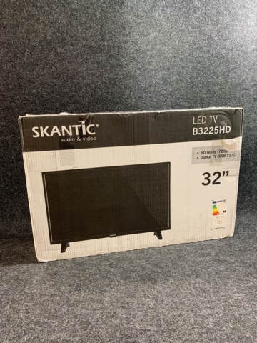 32" HD-TV i klassisk design med inbyggd mediaspelare Skantic B3225HD ...