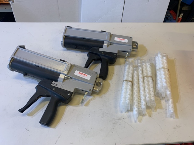 Double applicator Loctite DM400 2 pcs - PS Auction - We value the ...