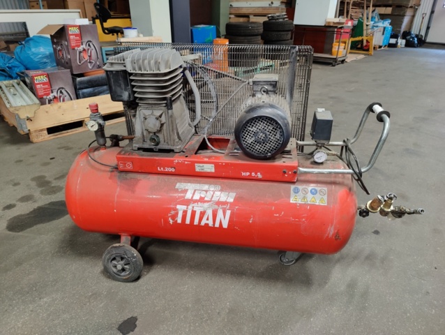 Compressor Trim Titan Lt.200 - PS Auction - We value the future ...