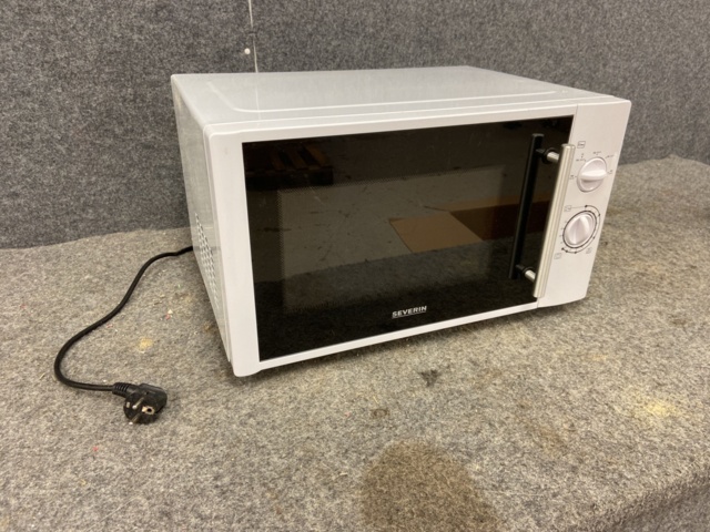 Severin microwave oven - PS Auction - We value the future - Largest in ...