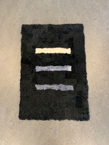 Sheepskin rug Three Square carpet 60X90cm, black - PS Auction - We ...