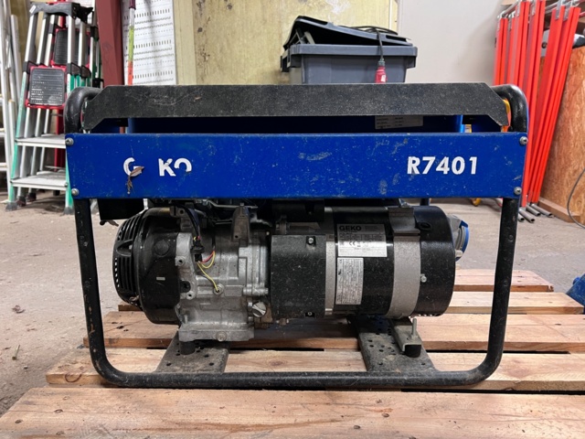 Power plant, Geko, 6.45 kVA, 28 A - PS Auction - We value the future ...