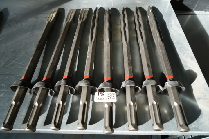 Point chisels Hilti 8 pcs - PS Auction - We value the future - Largest ...