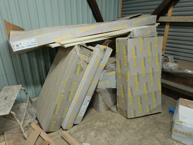 Lot with mixed insulation and false ceiling - PS Auction - We value the ...