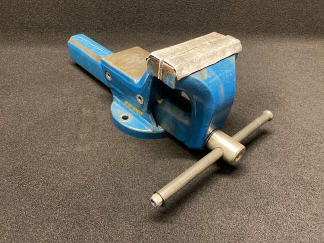 Bench vise 160mm - PS Auction - We value the future - Largest in net ...