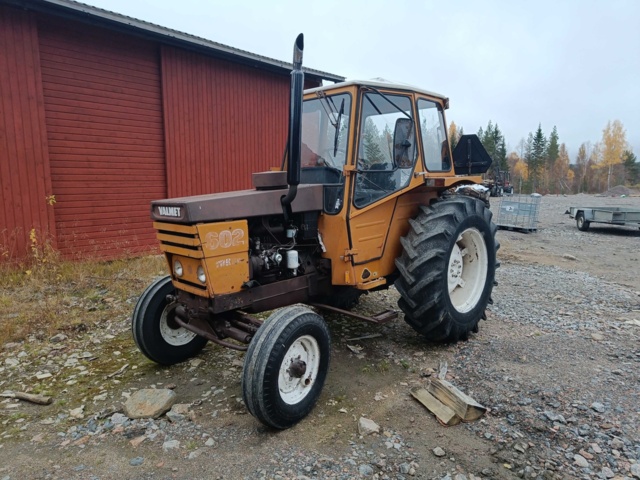 Agricultural tractor Valmet 602 Turbo - PS Auction - We value the ...