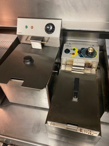 2 Fryers Adexa EF-061 and Exxent GF8SE - PS Auction - We value the ...