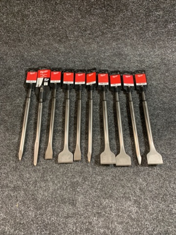 Assortment of chisel drills Milwaukee - PS Auction - We value the ...