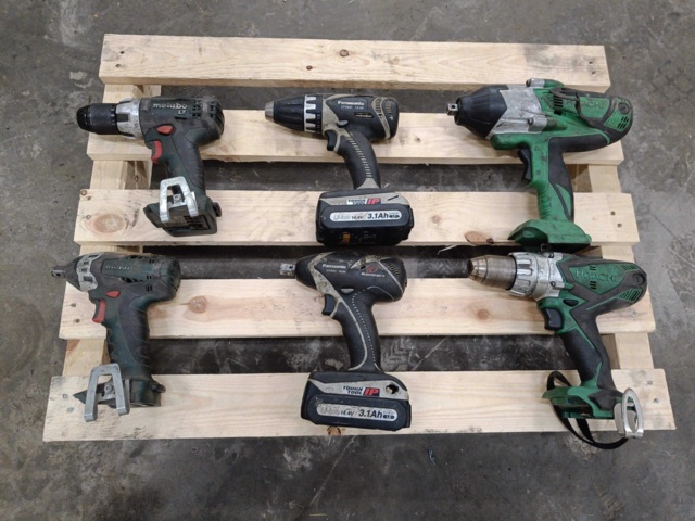 Hand machines - PS Auction - We value the future - Largest in net auctions