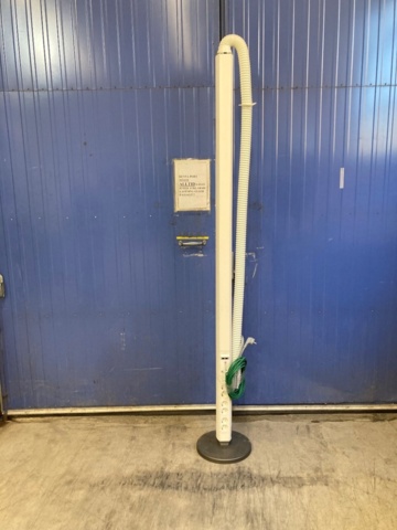 Electric Poles 2250 mm, 4 pcs - PS Auction - We value the future ...