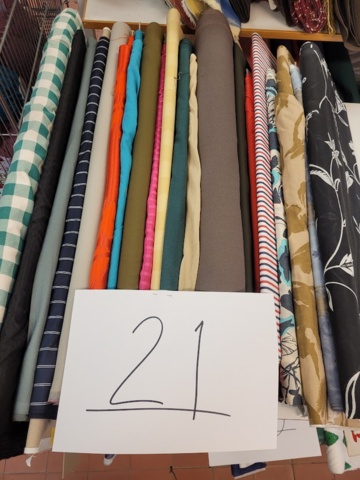 Various fabrics, clothing fabrics - PS Auction - We value the future ...