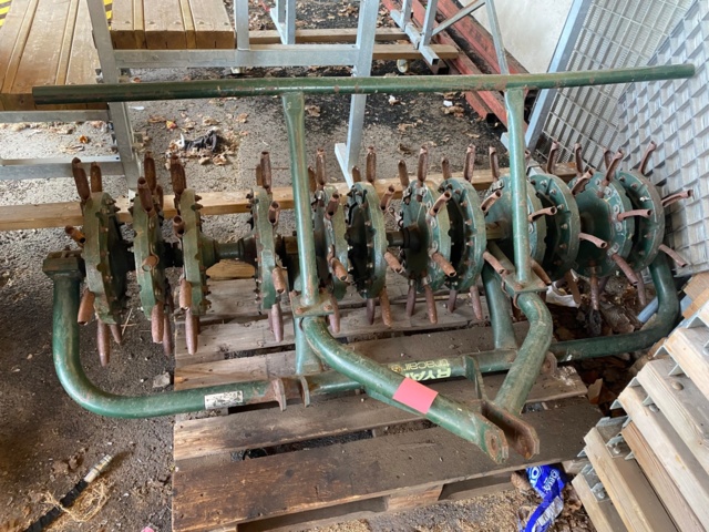 Lawn aerator Ryan Tracaire - PS Auction - We value the future - Largest ...