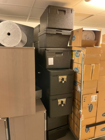 11 warming boxes - PS Auction - We value the future - Largest in net ...