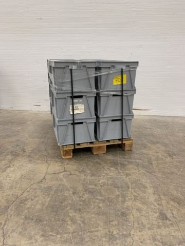 Stool with euro trays Schoeller Arca Systems - PS Auction - We value ...