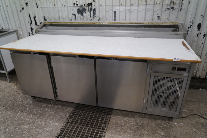 Pizza bench with cooling trough - PS Auction - We value the future ...