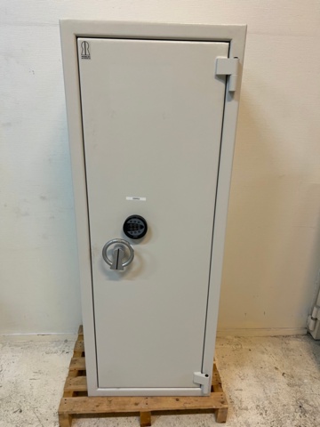 Safe Robur SSF 3492 - PS Auction - We value the future - Largest in net ...