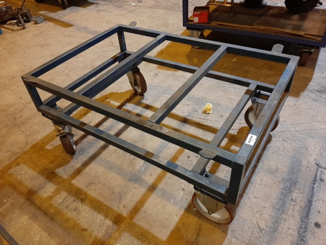 Pallet rack on wheels - PS Auction - We value the future - Largest in ...