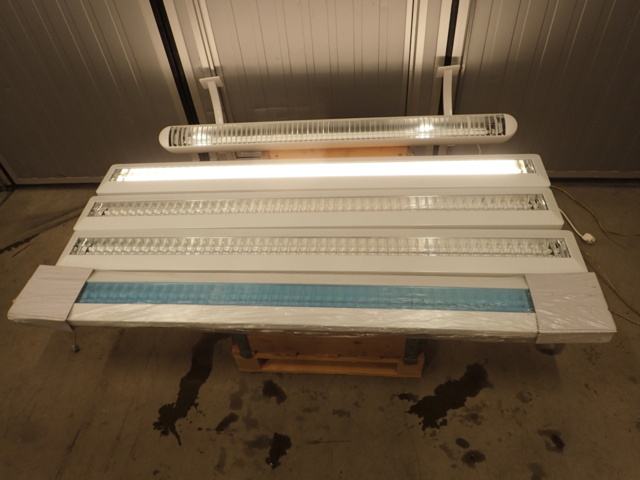 Lighting fixtures - PS Auction - We value the future - Largest in net ...