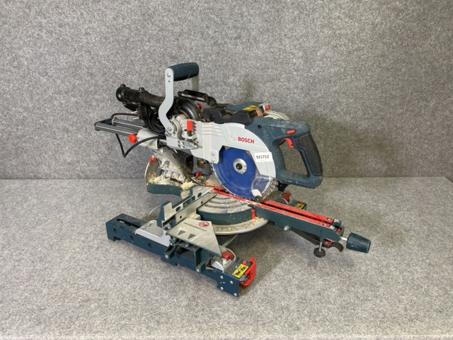 Bosch Kap/Ger saw GCM 8 SDE - PS Auction - We value the future ...