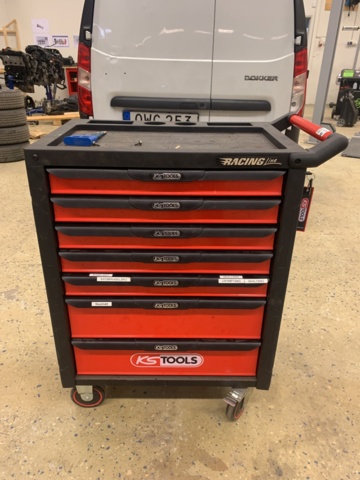Verktygsvagn KS Tools Racing Line inkl. innehåll - Auktioner online ...