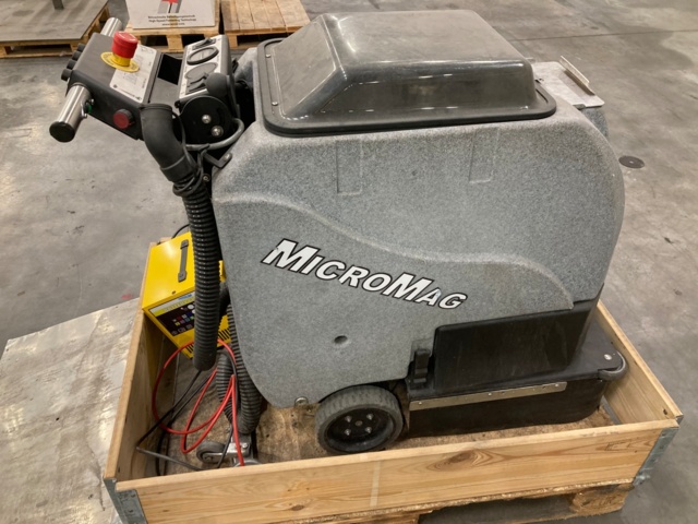 Tomcat MicroMag 17D - PS Auction - We value the future - Largest in net ...