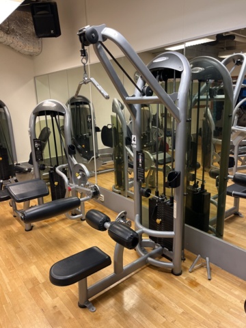 Matrix Lat Pull Machine - PS Auction - We value the future - Largest in ...