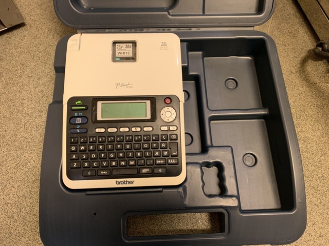 Label printer Brother P-touch 2030 - PS Auction - We value the future ...