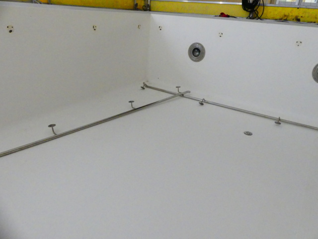 6 stainless steel railings - PS Auction - We value the future - Largest ...