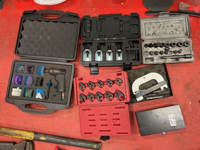 Special tools, 6 different sets - PS Auction - We value the future ...