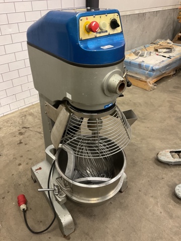 Beater and mixing machine Metos - PS Auction - We value the future ...