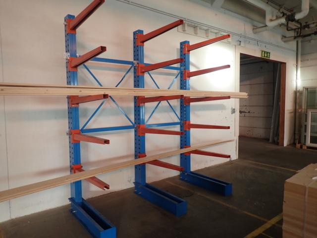 Material stand - PS Auction - We value the future - Largest in net auctions