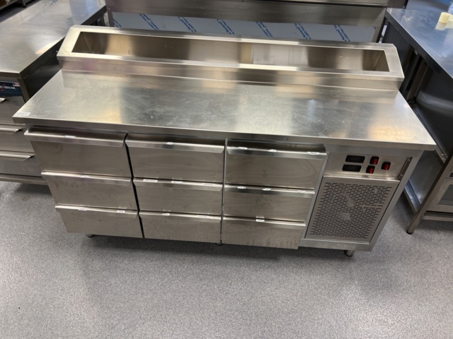 Cooling bench 164cm with drawers - PS Auction - We value the future ...