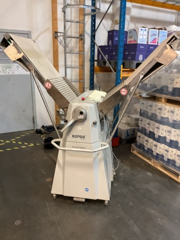 Rolling machine Rondo on wheels - PS Auction - We value the future ...
