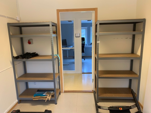 Two storage shelves - PS Auction - We value the future - Largest in net ...