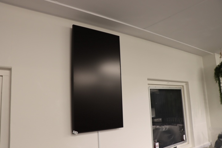 Monitor 50 inch Samsung QH50R - PS Auction - We value the future ...