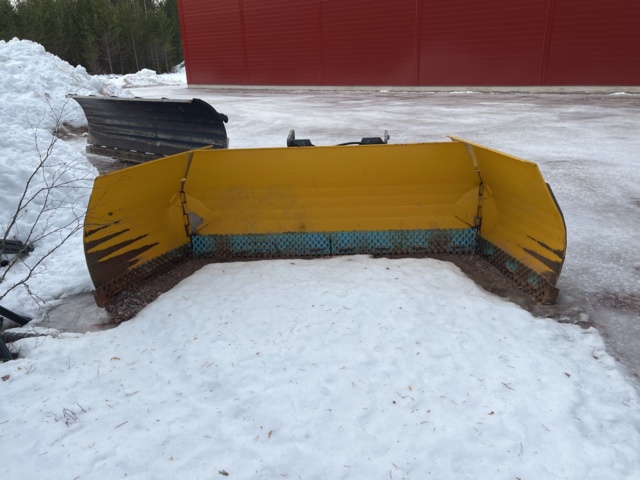 Flap plow/ Multiplog Siljum Mekan Multiplog 4000 ALT1HD - PS Auction ...
