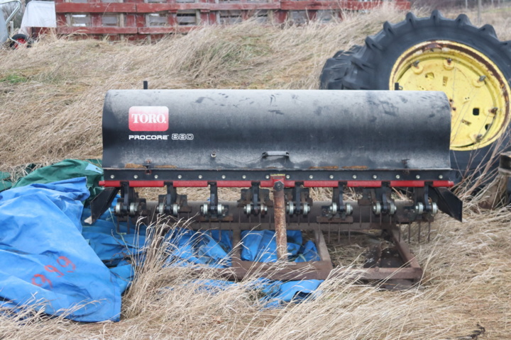 Toro Procore 880 golf course pipe aerator - PS Auction - We value the ...