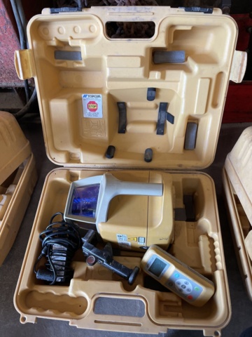 Laser Topcon RC400 med stativ - Auktioner online - Nätauktioner ...