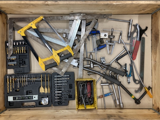 Hand tools - PS Auction - We value the future - Largest in net auctions