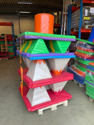 Soft obstacles for the floor - PS Auction - We value the future ...