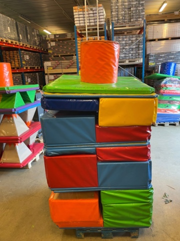 Soft obstacles for the floor - PS Auction - We value the future ...