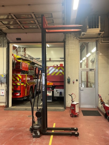 Rail stacker Rapid - PS Auction - We value the future - Largest in net ...