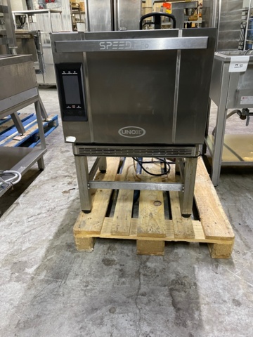 Unox speed oven Bakerlux Speed.Pro with floor stand, from 2022 - PS ...